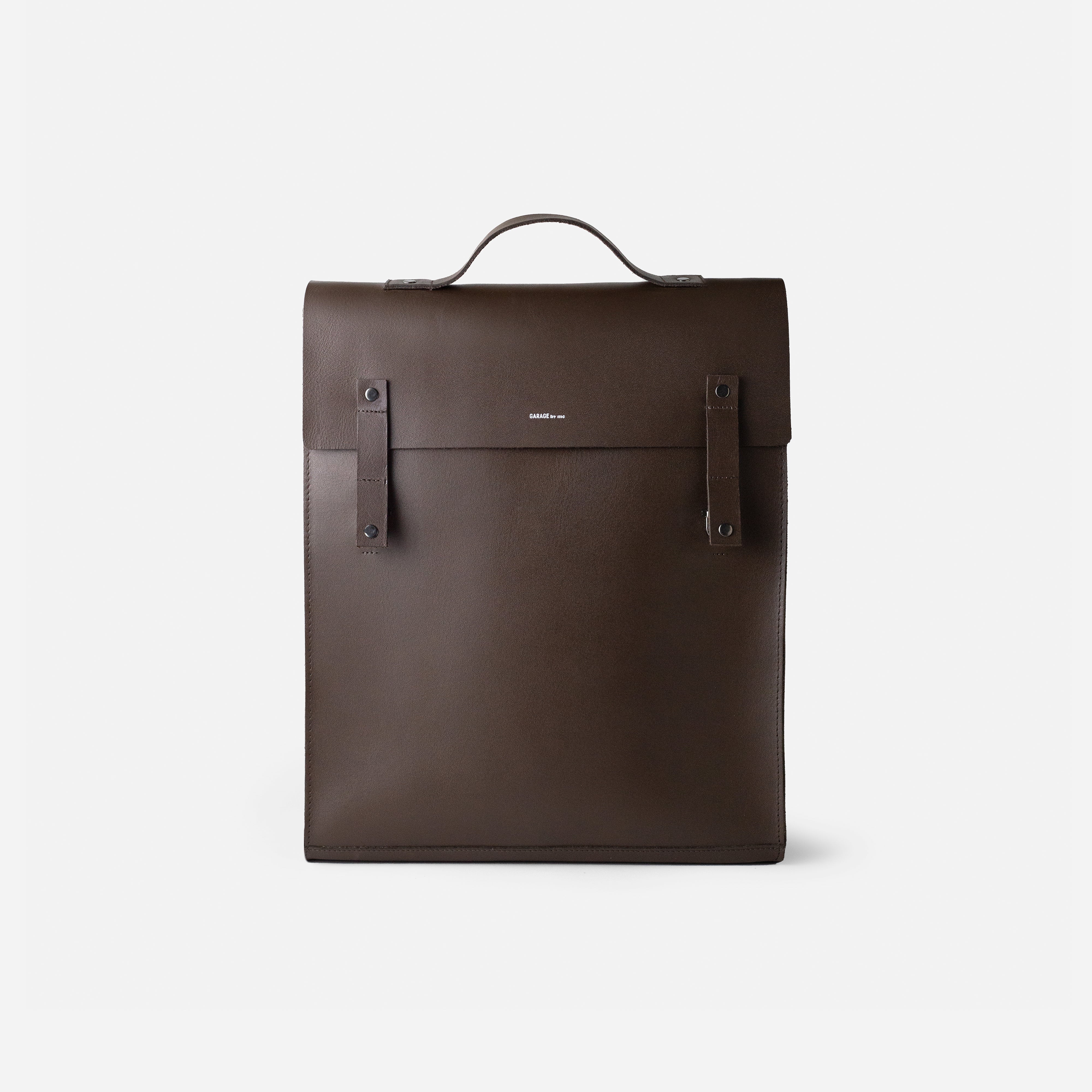 CLASSIC BACKPACK . BROWN • GARAGE BY MO