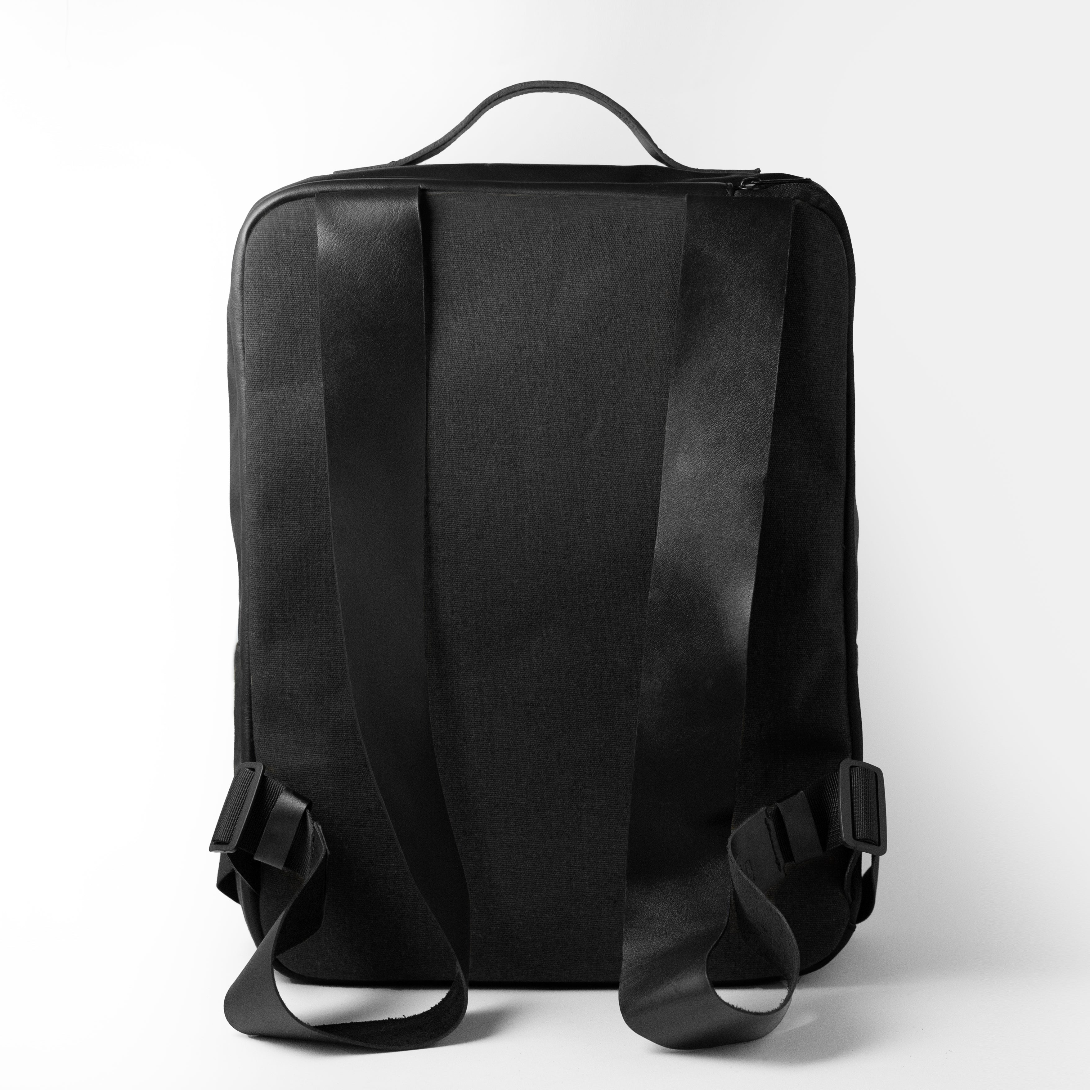 OUTLET - BOXED BACKPACK . BLACK • GARAGE BY MO