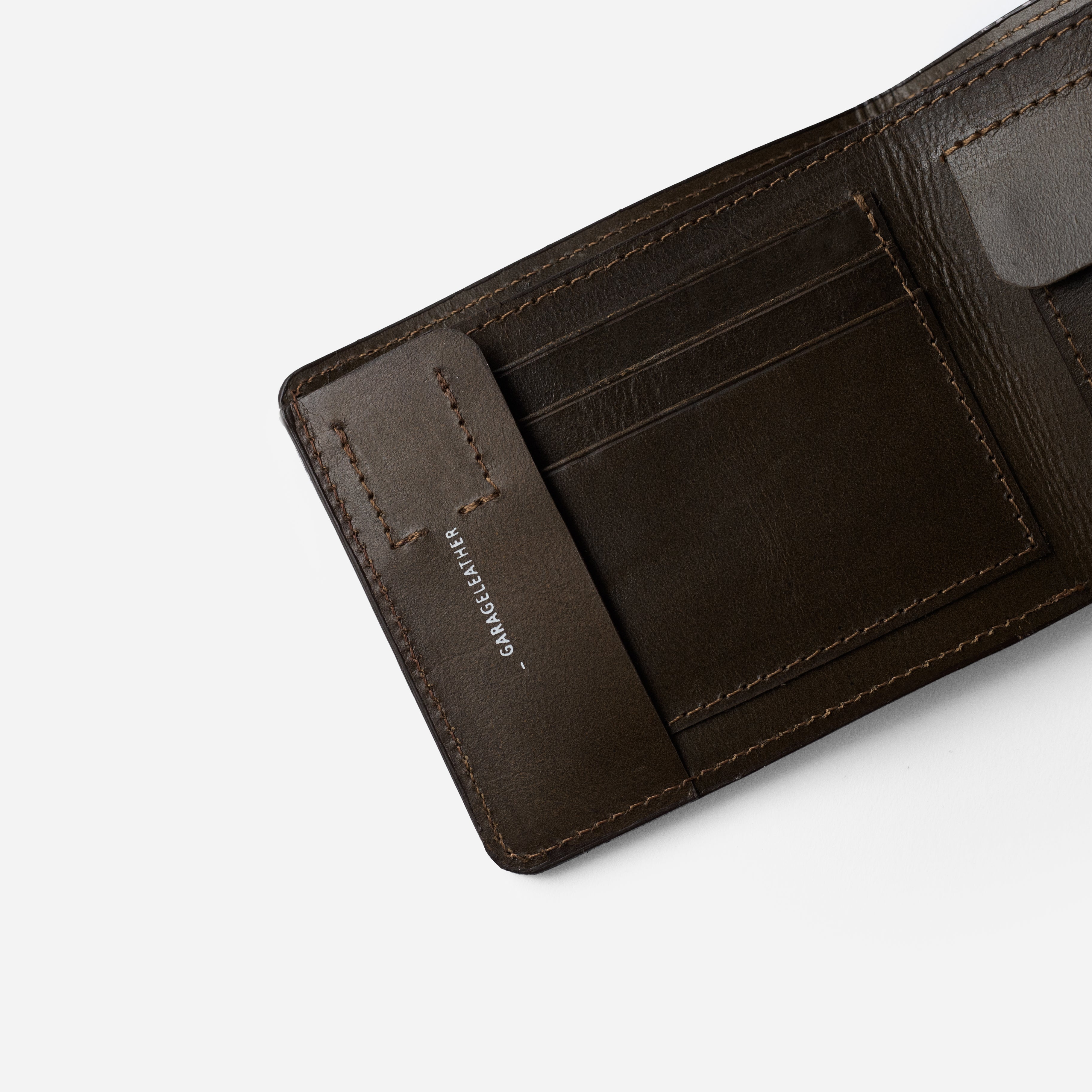 OUTLET - CLASSIC FOLD WALLET . CHOCOLATE • GARAGE BY MO